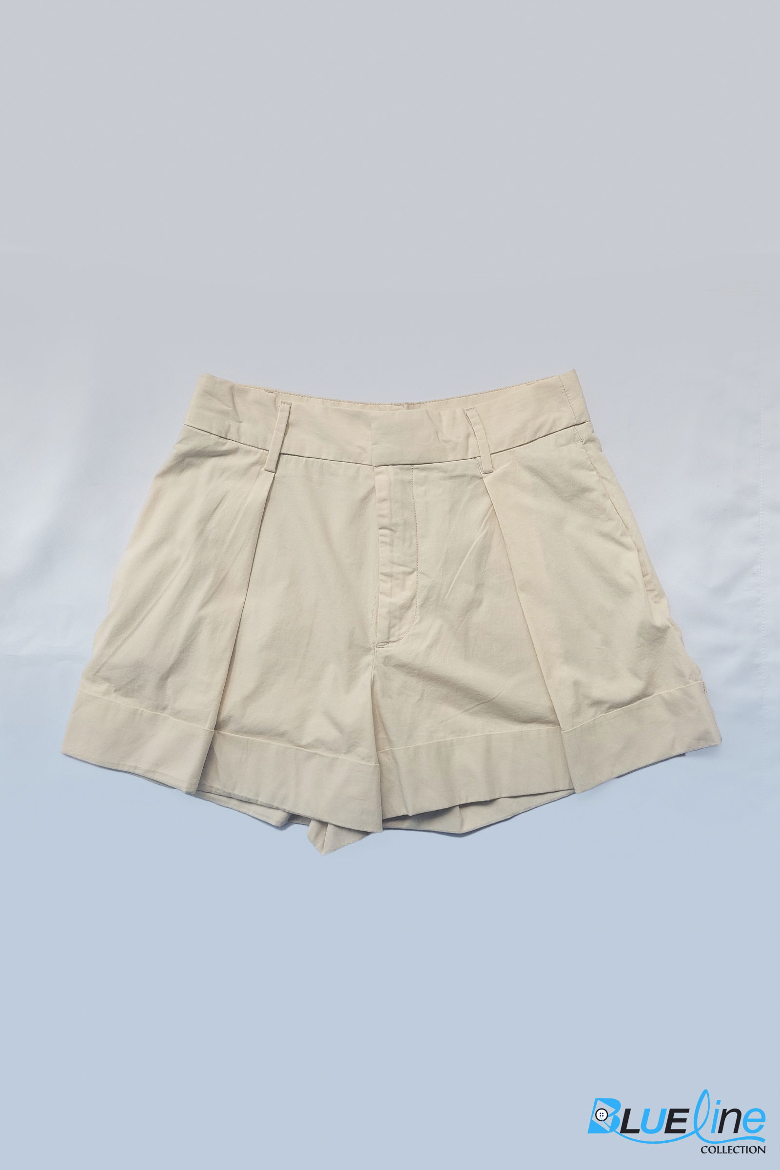 FRONT PLEATED SHORT | Blue Line Collection