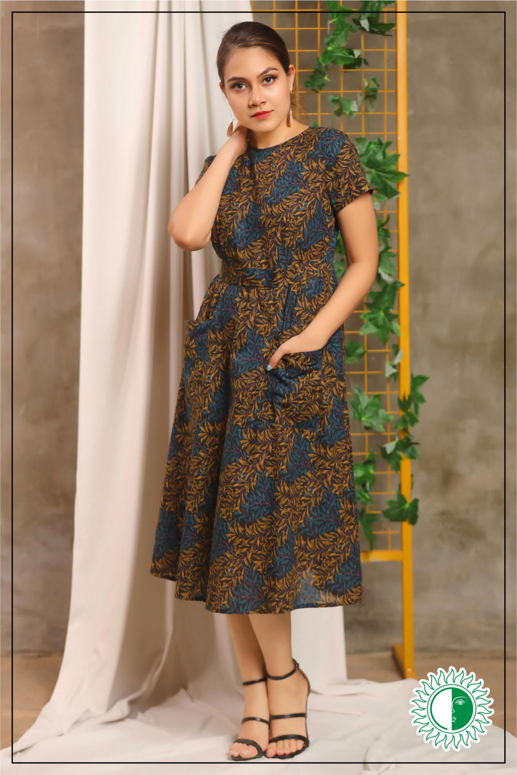 DEBBY BACK OPEN MIDI DRESS