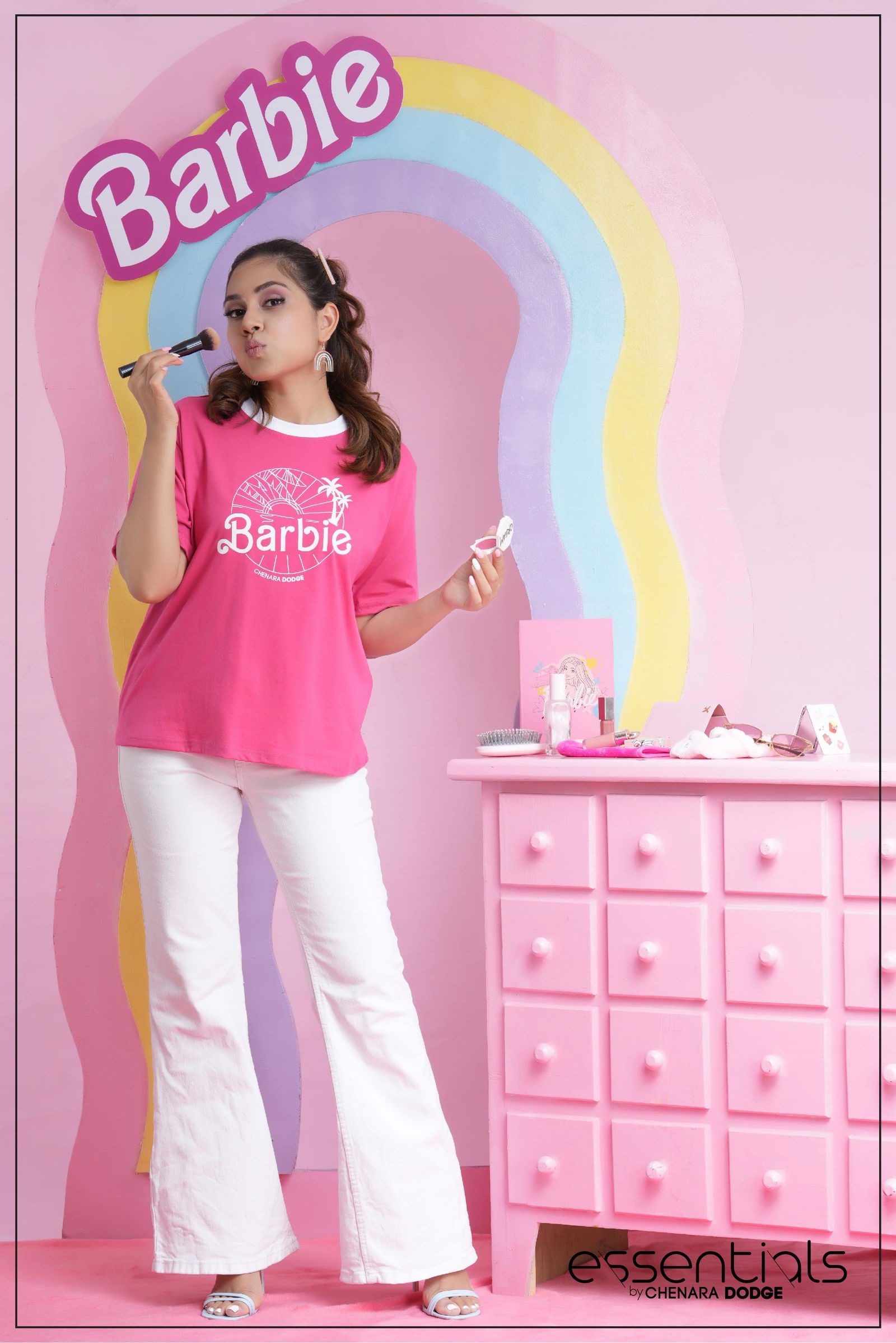 BARBIE GRAPHIC T SHIRT