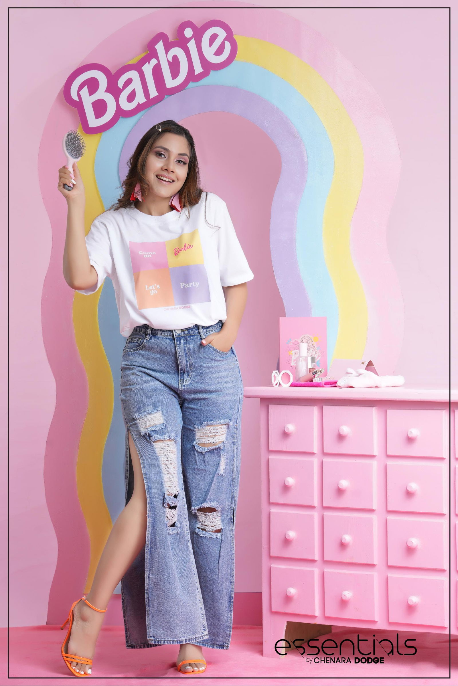 BARBIE GRAPHIC T SHIRT