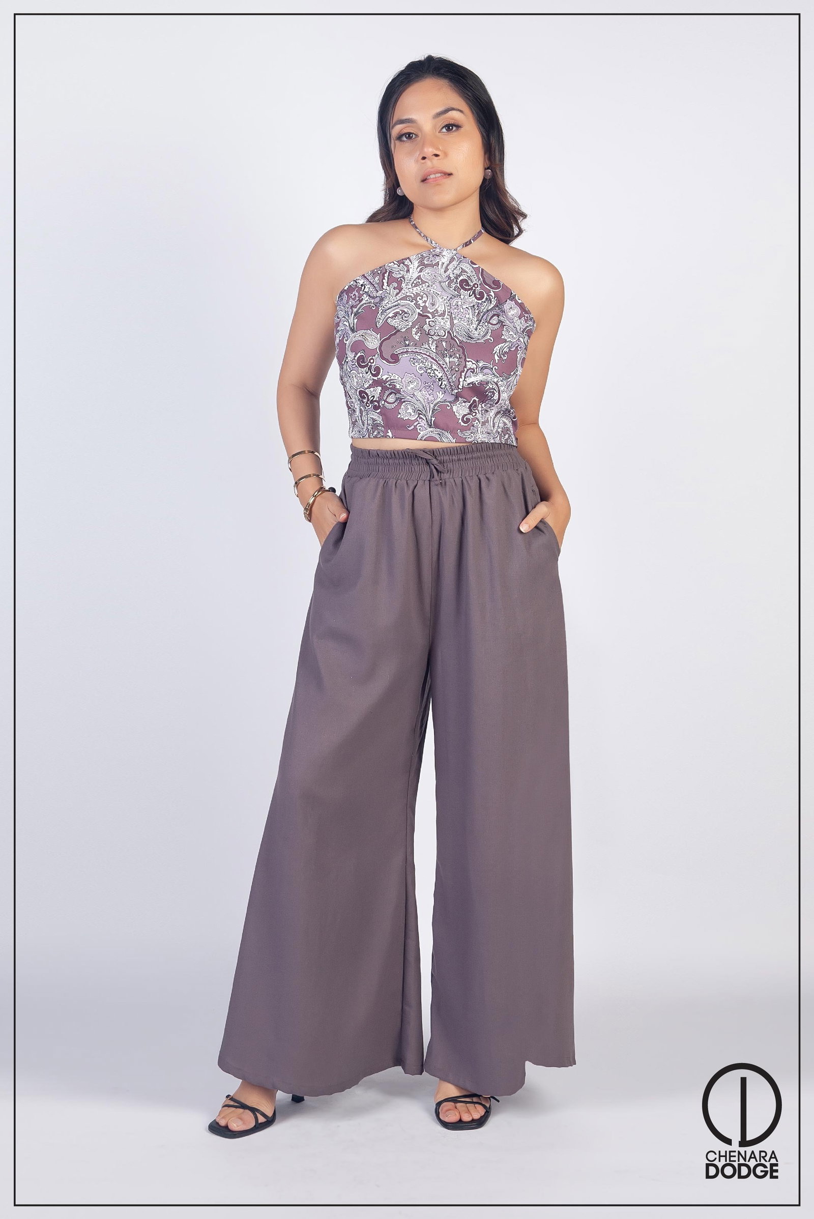 IRIS TRIANGLE TOP