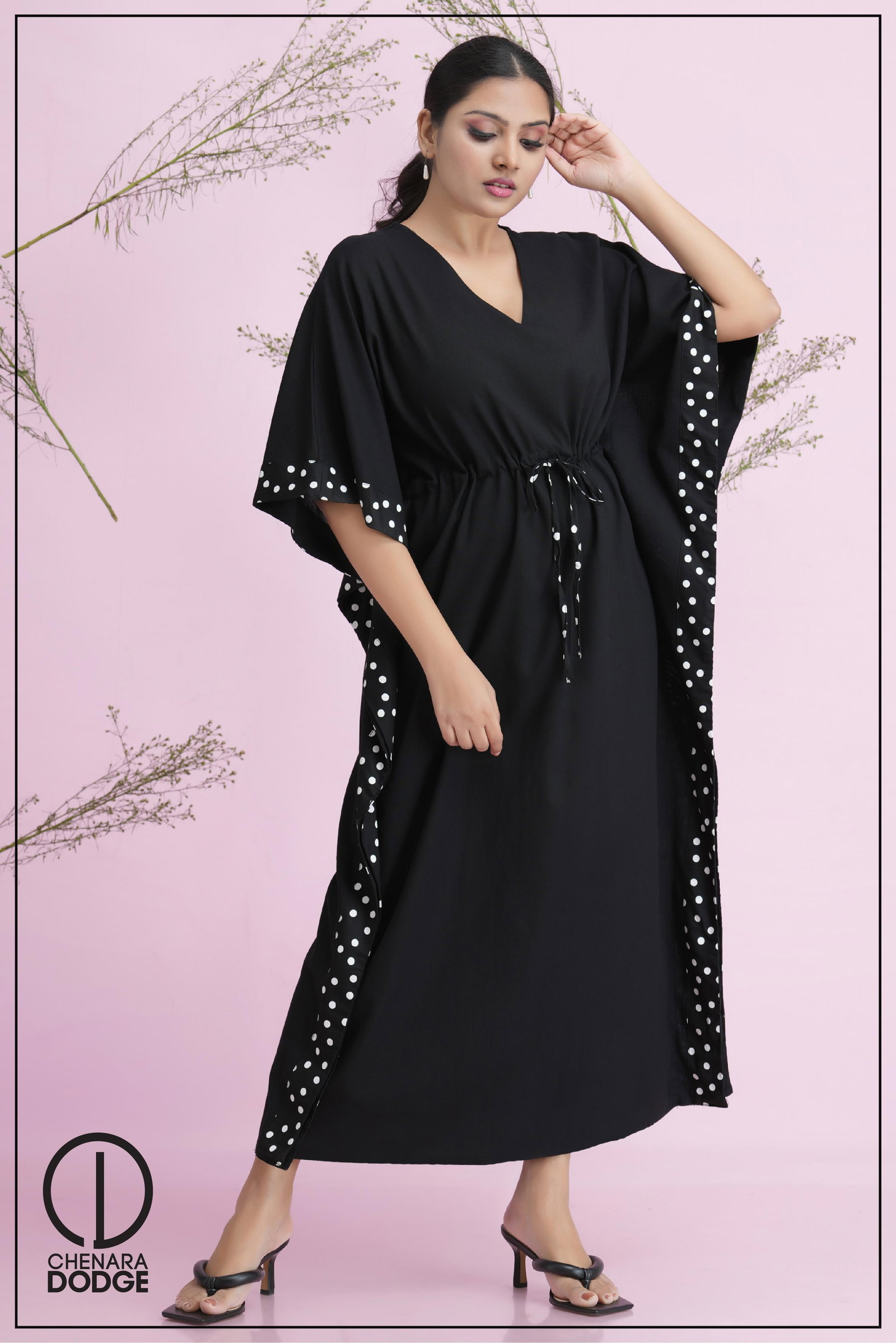 LONALI V-NECK CAFTAN-