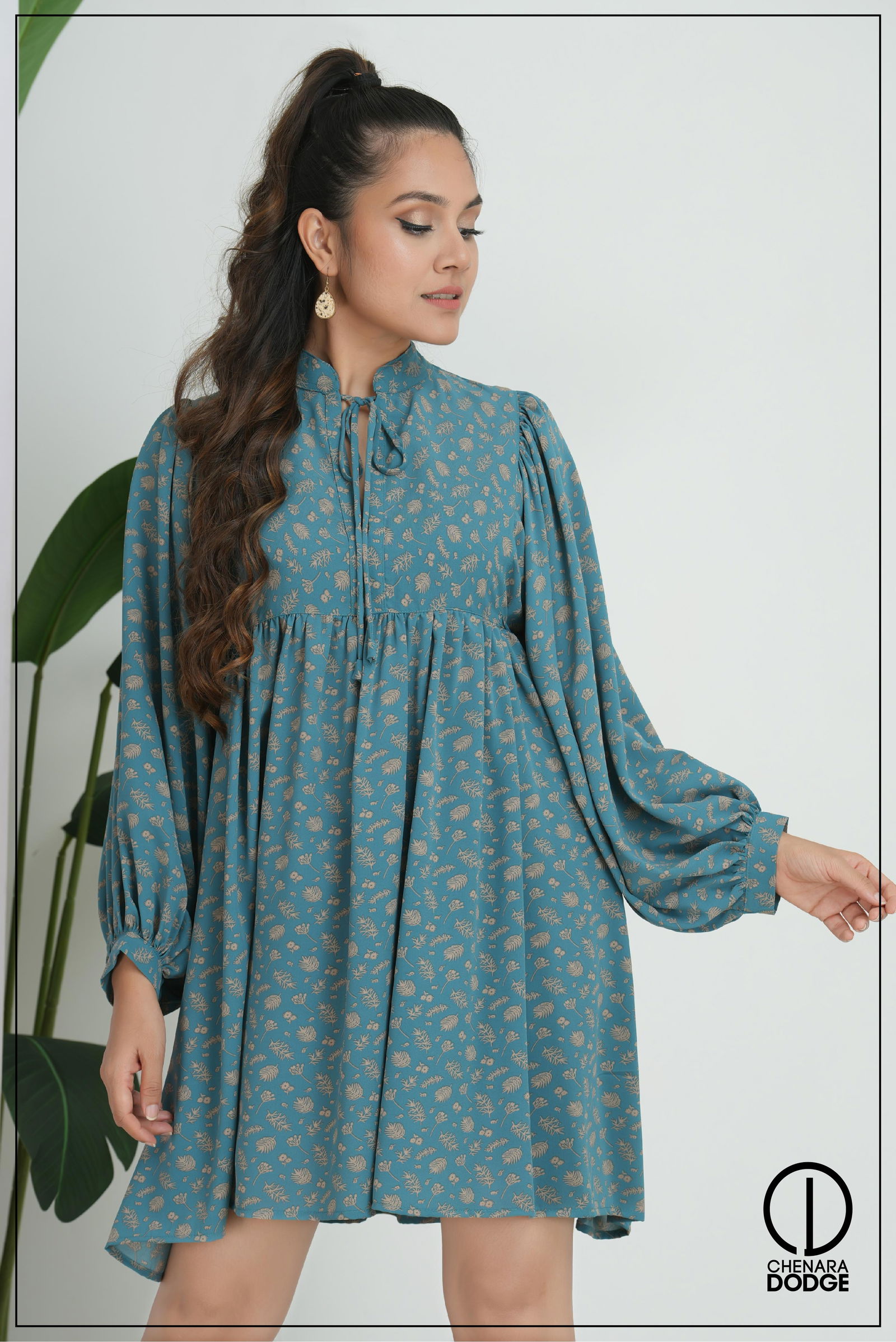 STEPHANIE NECK TIE UP MINI DRESS