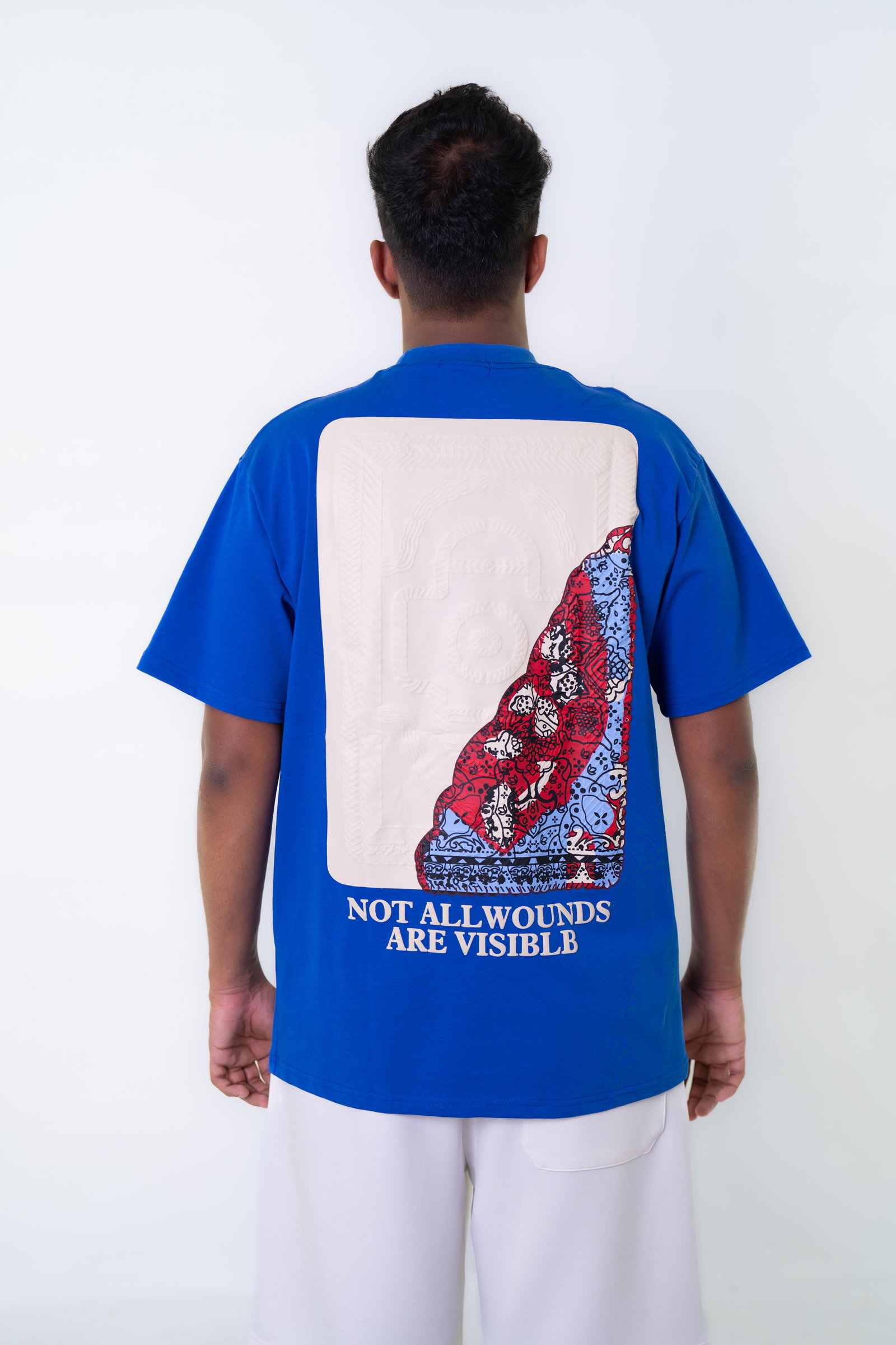 OVERSIZED GRAPHIC TEES 111
