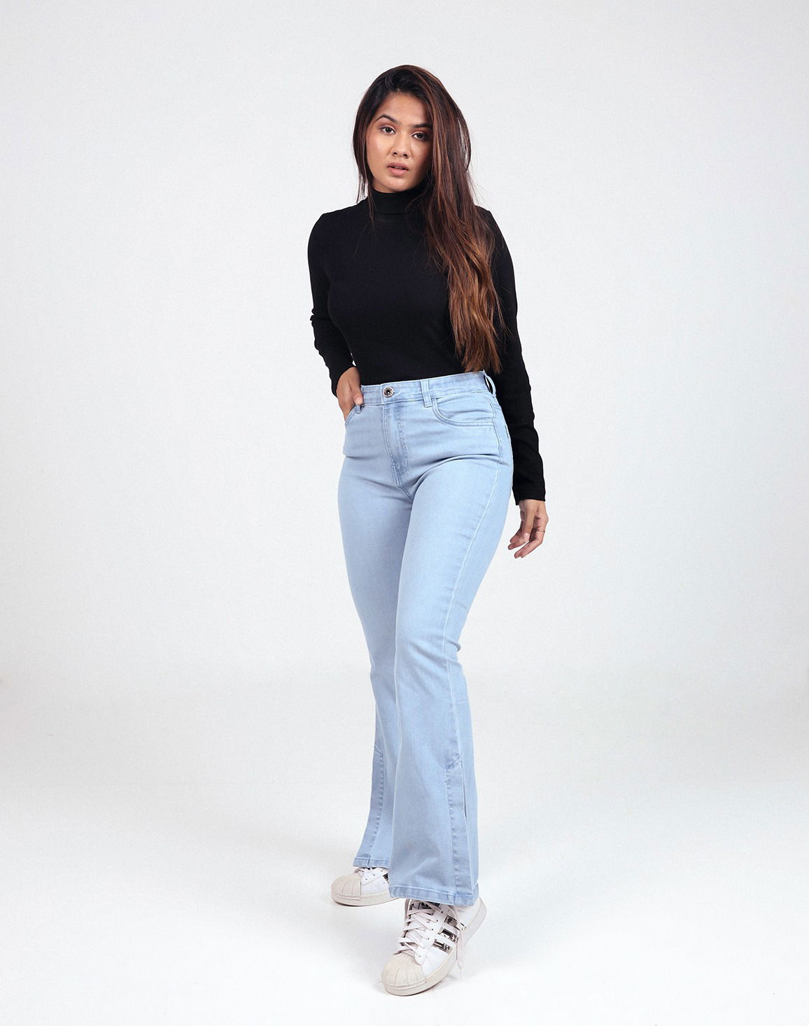 MODERN WALK Women's Jeans